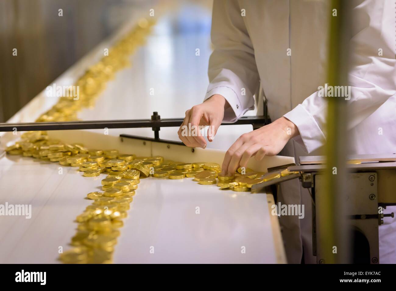 Wrapper wrapping hi-res stock photography and images - Alamy