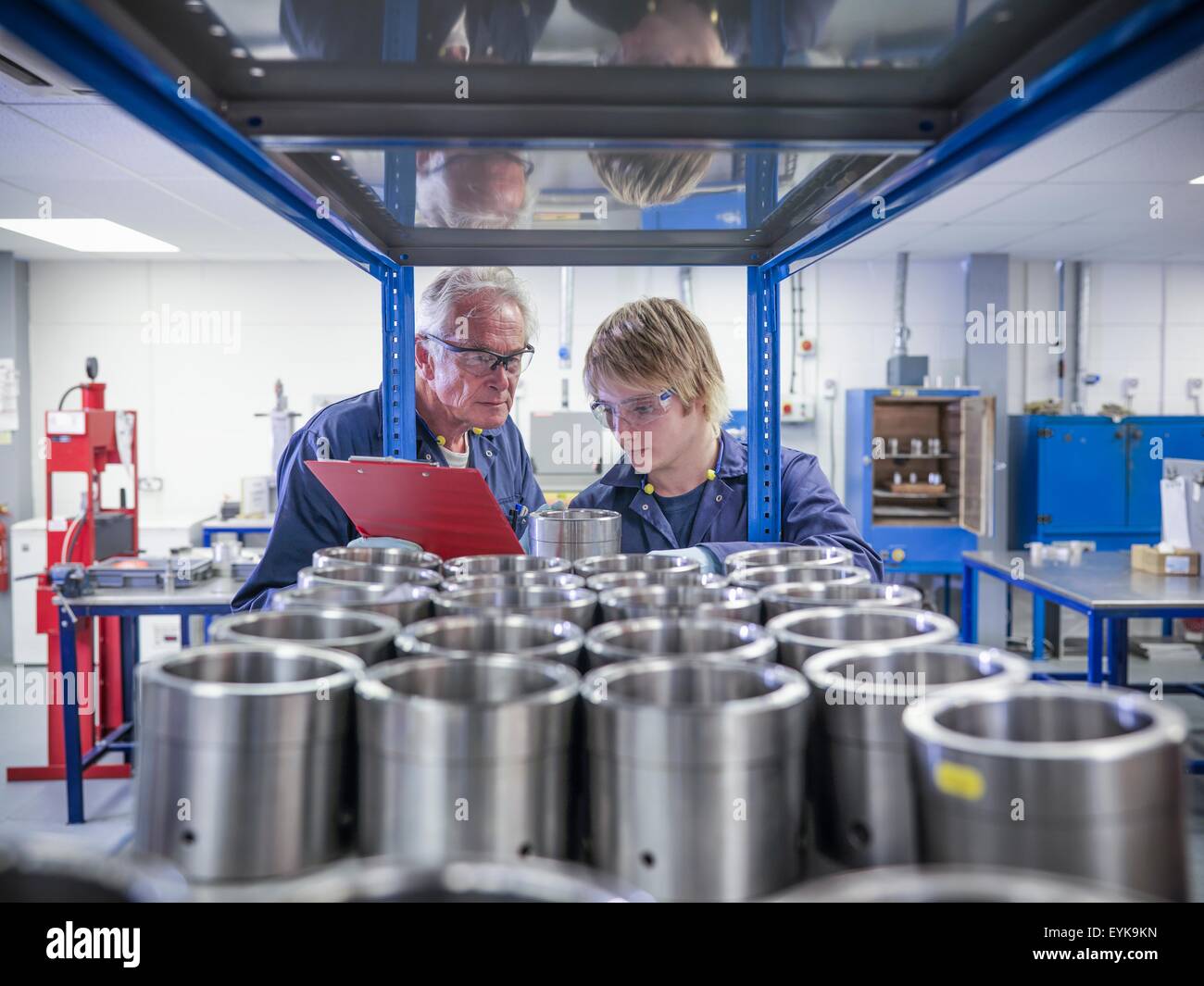Instructing apprentice hi-res stock photography and images - Alamy