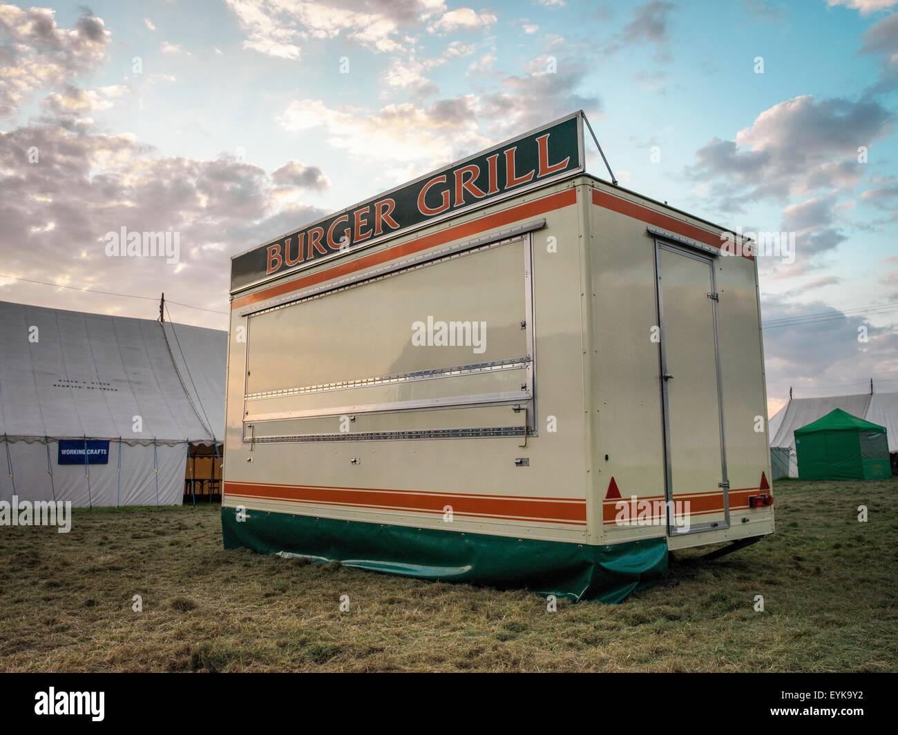 English country show hi-res stock photography and images - Alamy