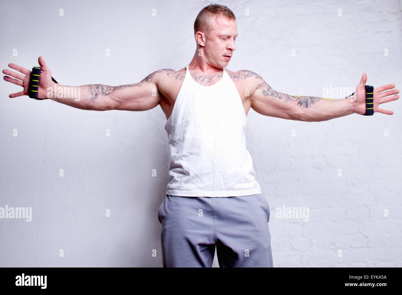 Oung bodybuilder hi-res stock photography and images - Alamy