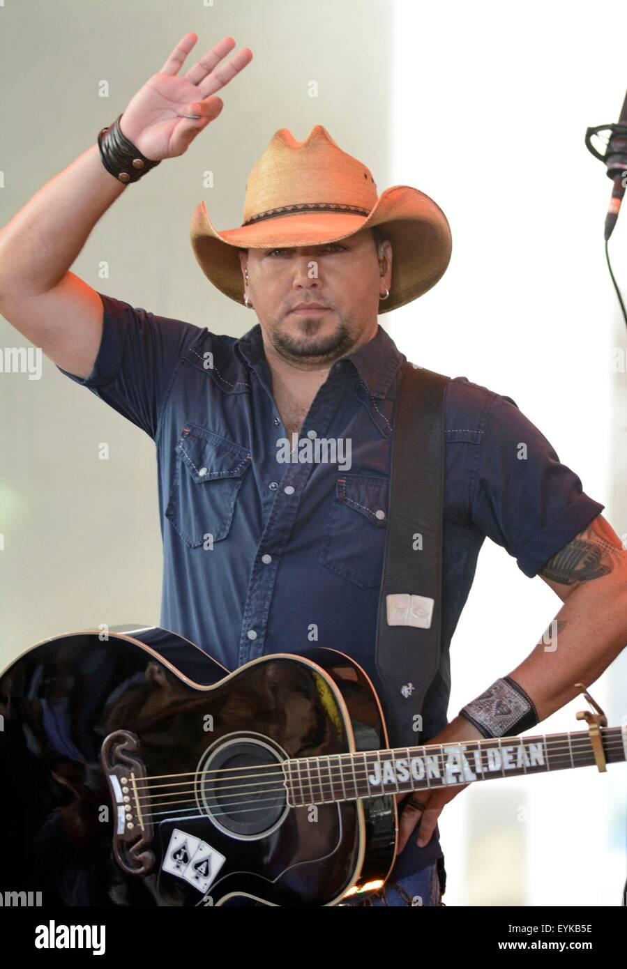 New York, NY, USA. 31st July, 2015. Jason Aldean on stage for NBC Today ...
