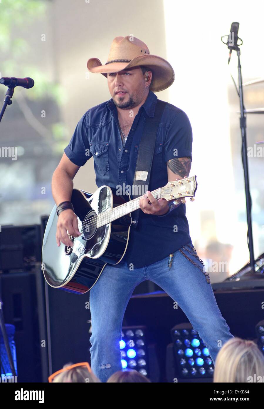 New York, NY, USA. 31st July, 2015. Jason Aldean on stage for NBC Today ...