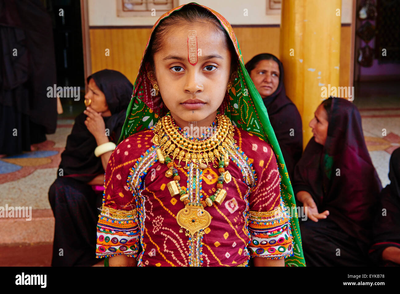 India, Gujarat, Kutch, Padhar village, Ahir ethnic group Stock Photo ...