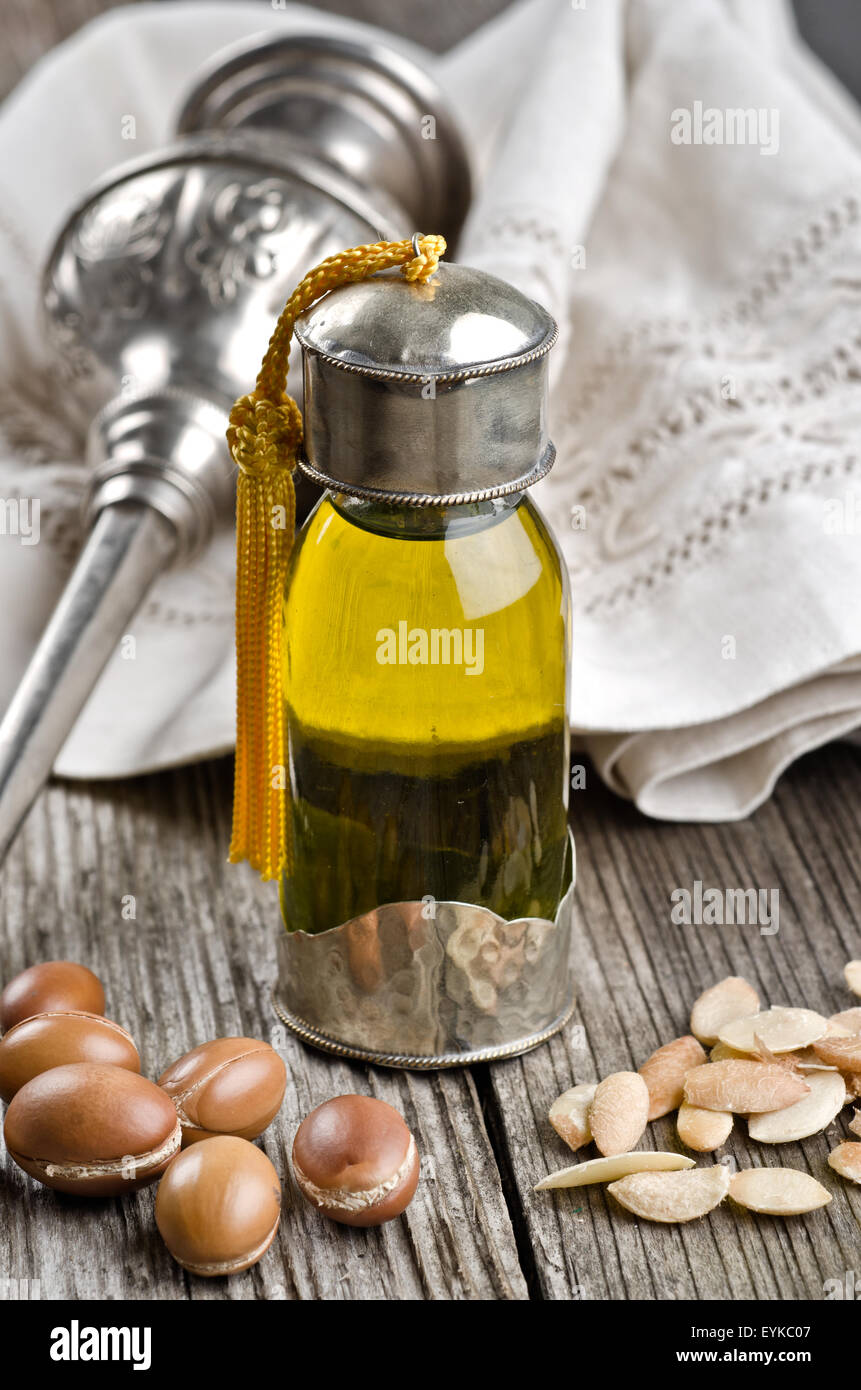 Argan products hi-res stock photography and images - Alamy
