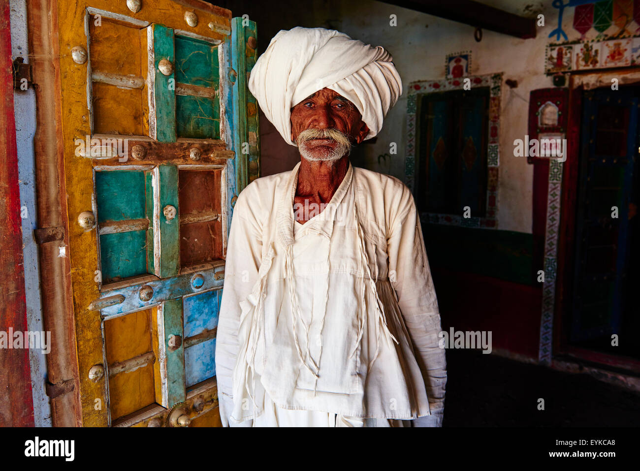 Rabari costume hi-res stock photography and images - Alamy