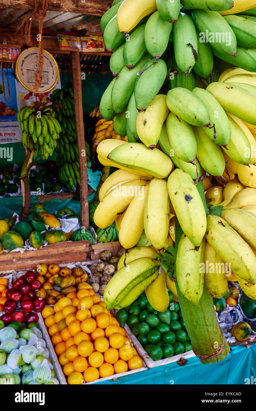 Sri lanka market fruits fruit hi-res stock photography and images - Alamy
