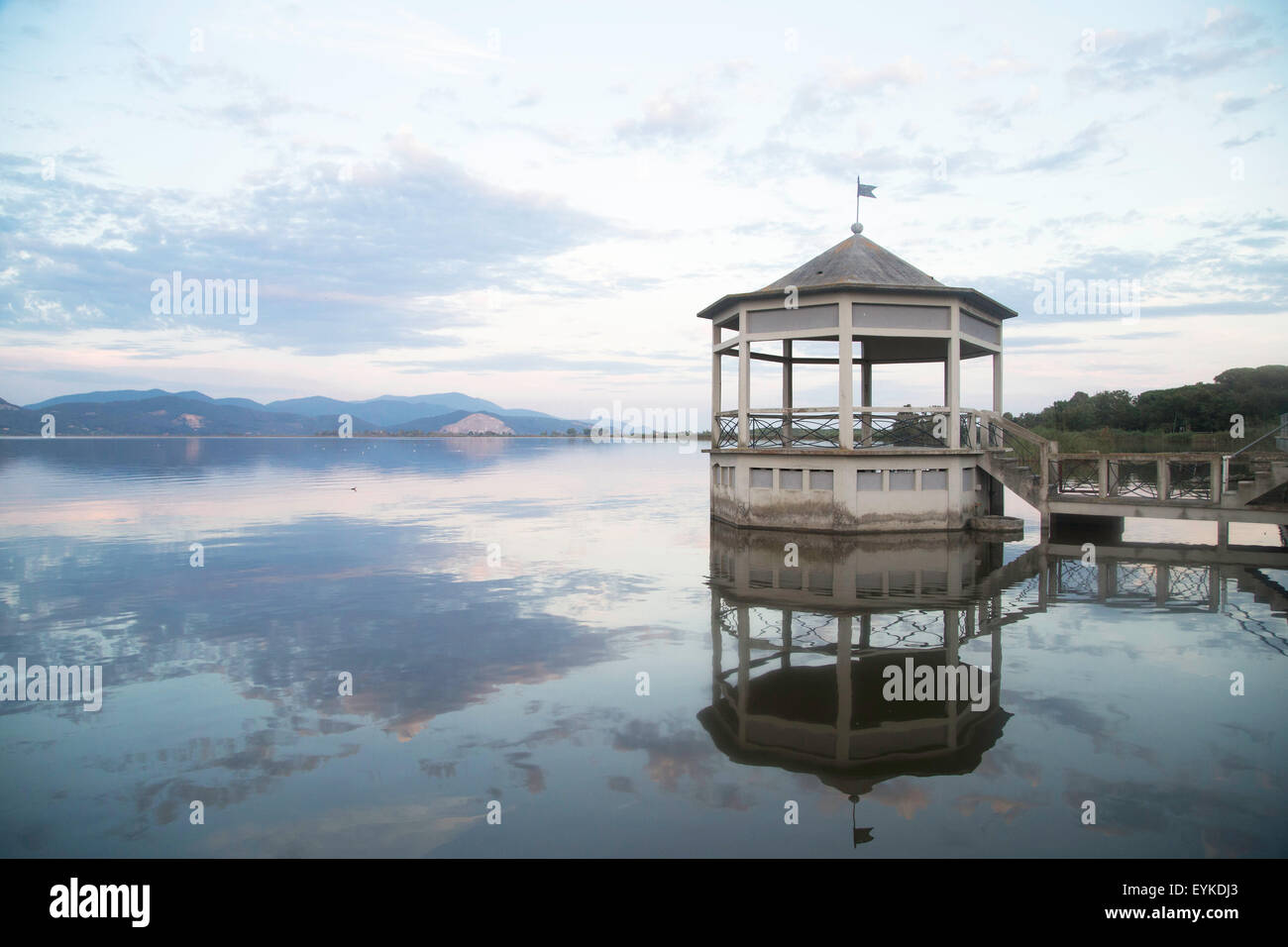 Lake Massaciuccoli at Torre del Lago Puccini Stock Photo - Alamy