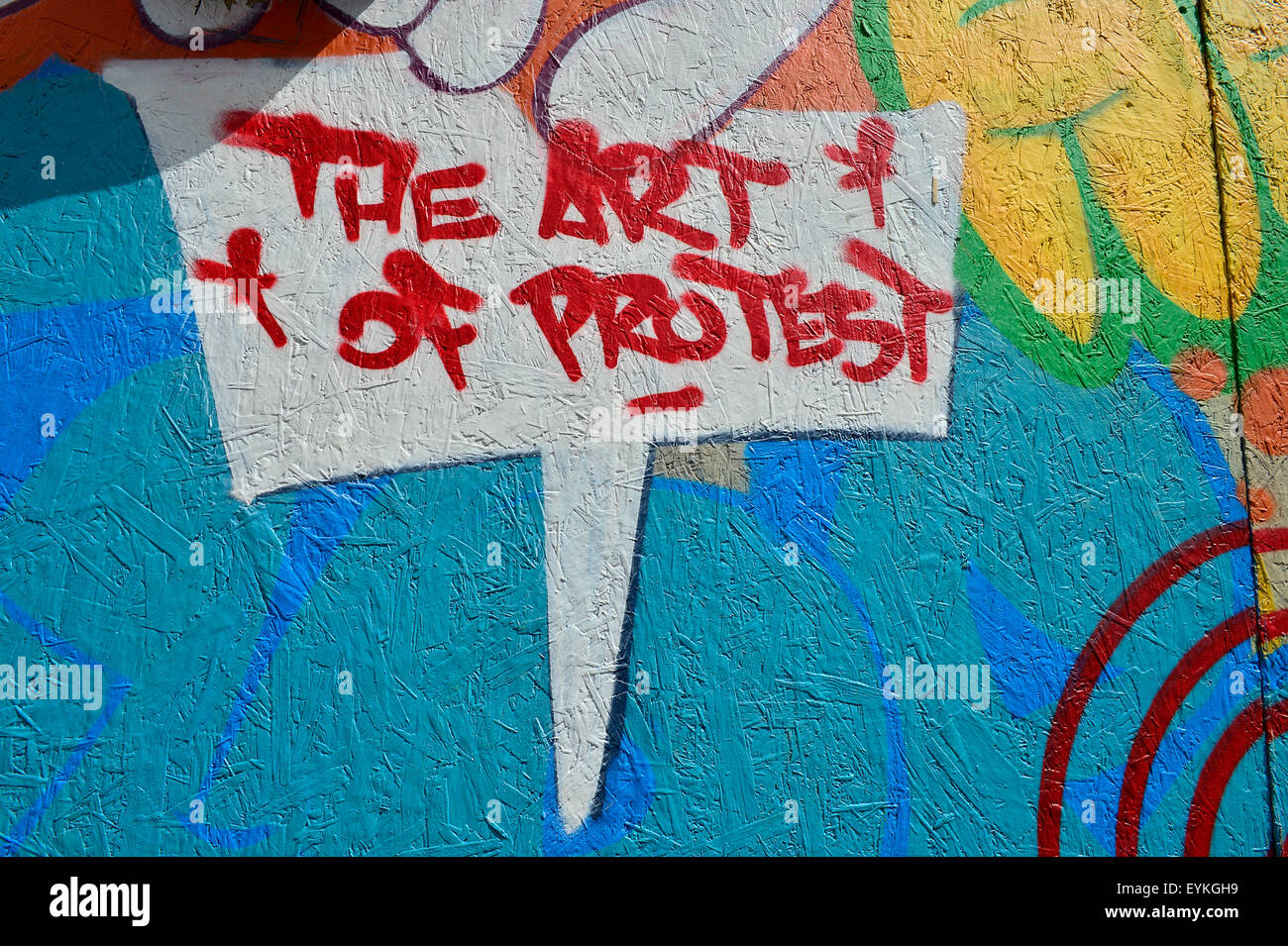 Graffiti on a wall in Londonderry (Derry), Northern Ireland Stock Photo ...