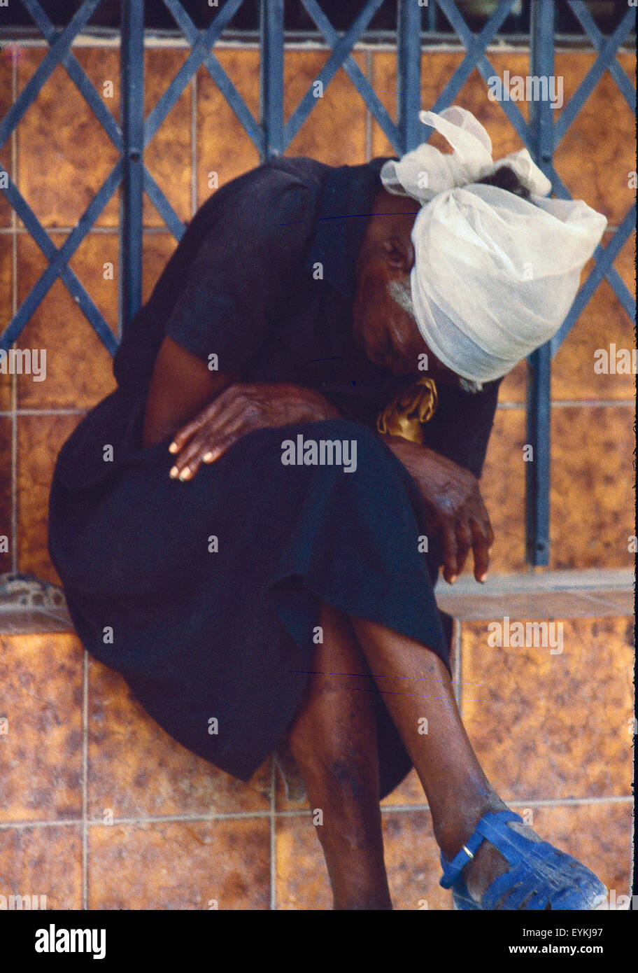 Haiti port au prince poverty hi-res stock photography and images - Alamy