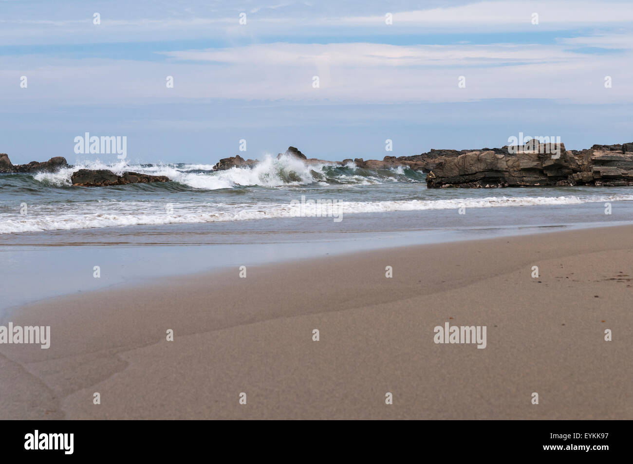 Spume on beach at saligo bay hi-res stock photography and images - Alamy