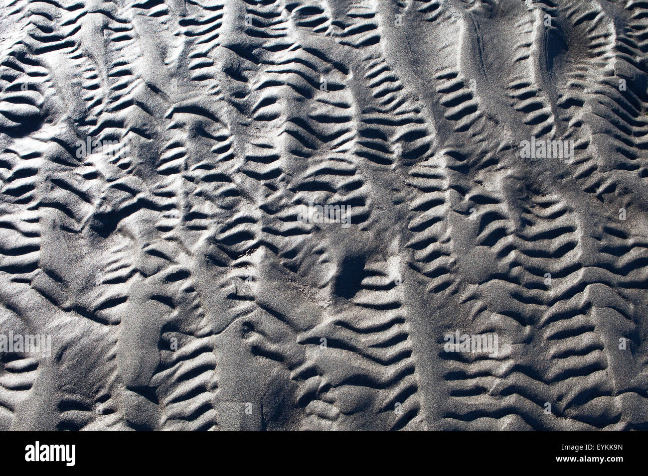 Tide patterns hi-res stock photography and images - Alamy