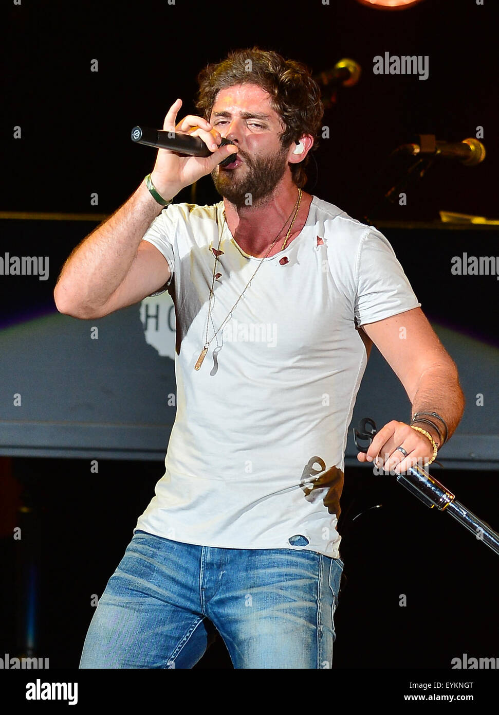 Country music star Thomas Rhett performs at the Coral Sky Amphitheatre ...