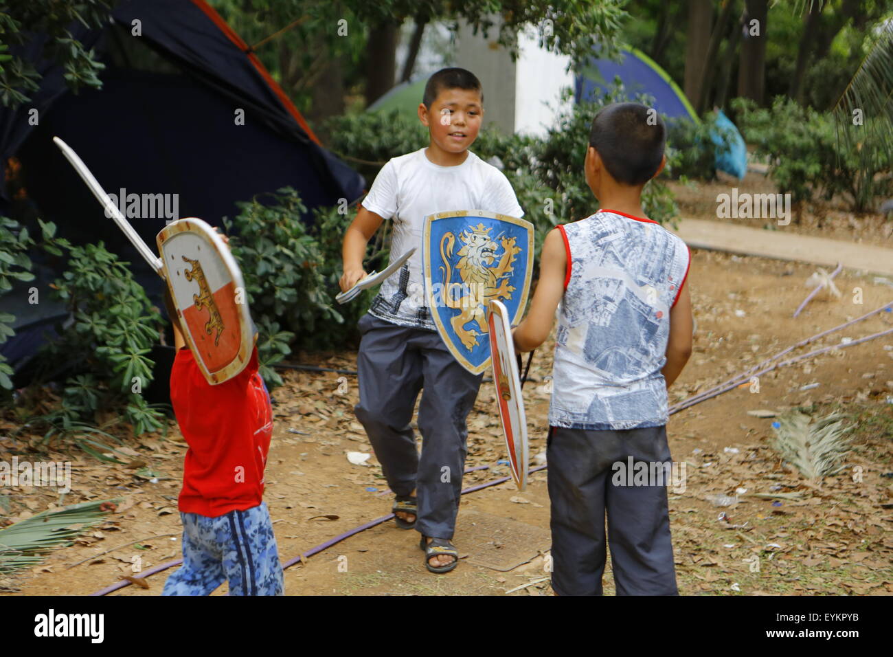Refugee boys afghan hi-res stock photography and images - Alamy