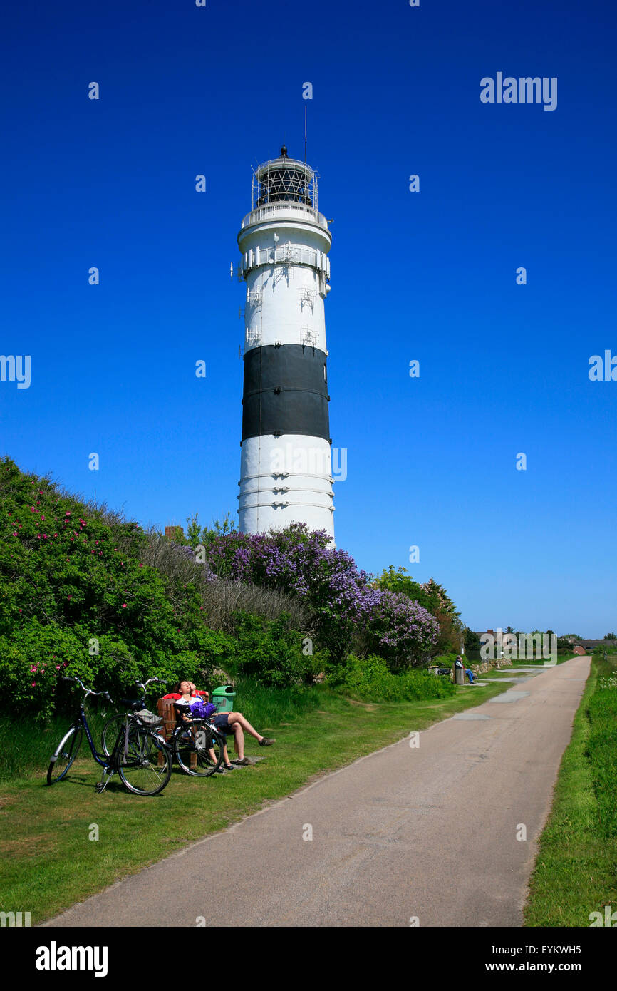 Radel break at road edge before the lighthouse red cliff with Kampen on ...