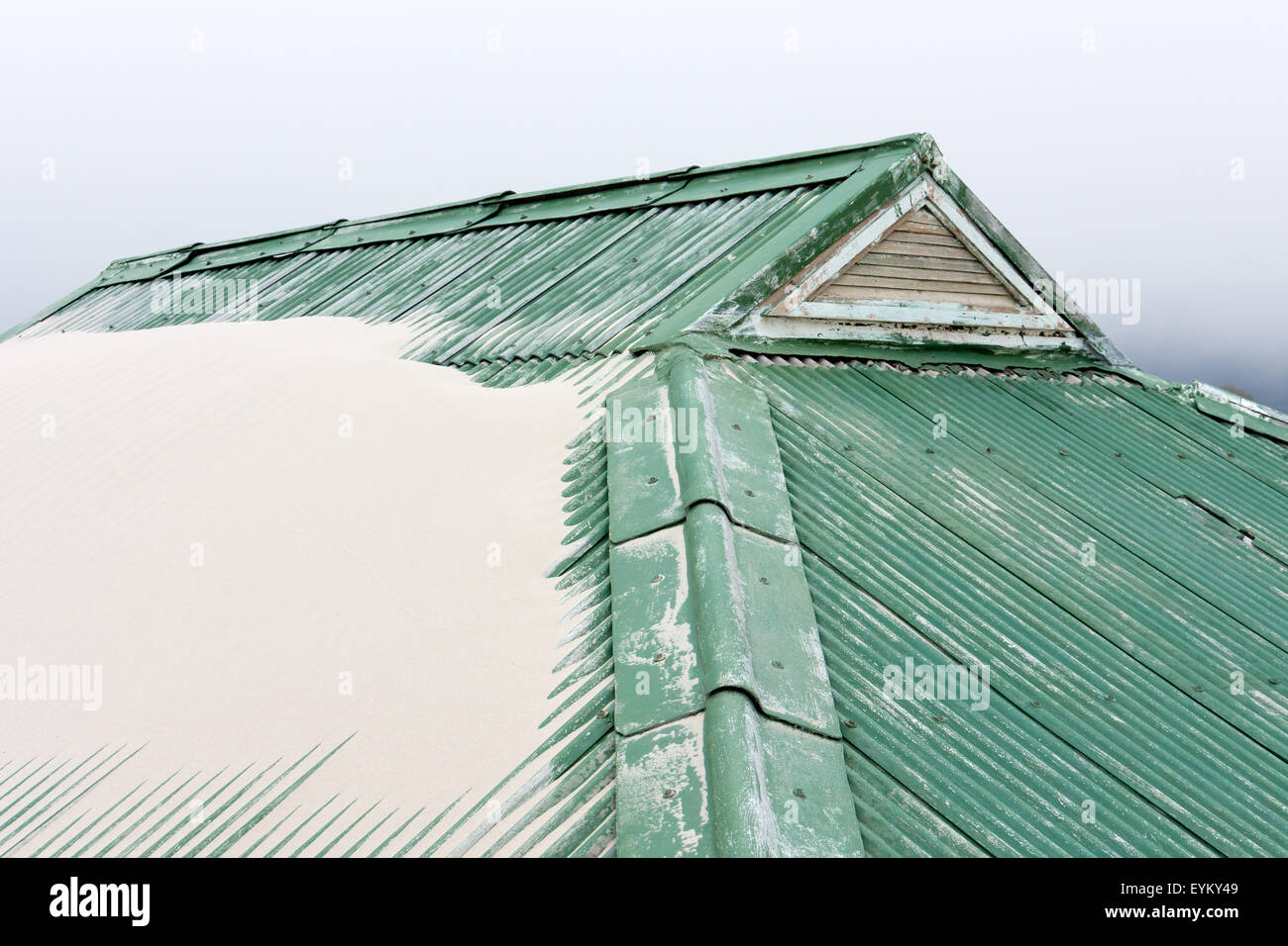 Sand sinking hi-res stock photography and images - Alamy