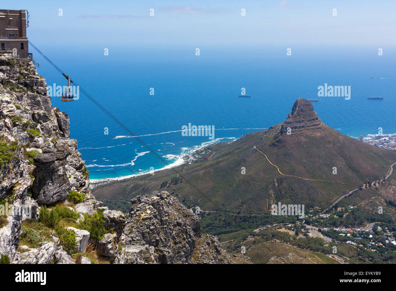 Cableway capetown hi-res stock photography and images - Alamy