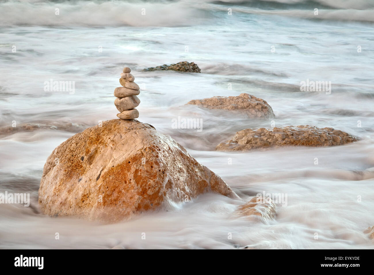 Pebbles rock hi-res stock photography and images - Alamy