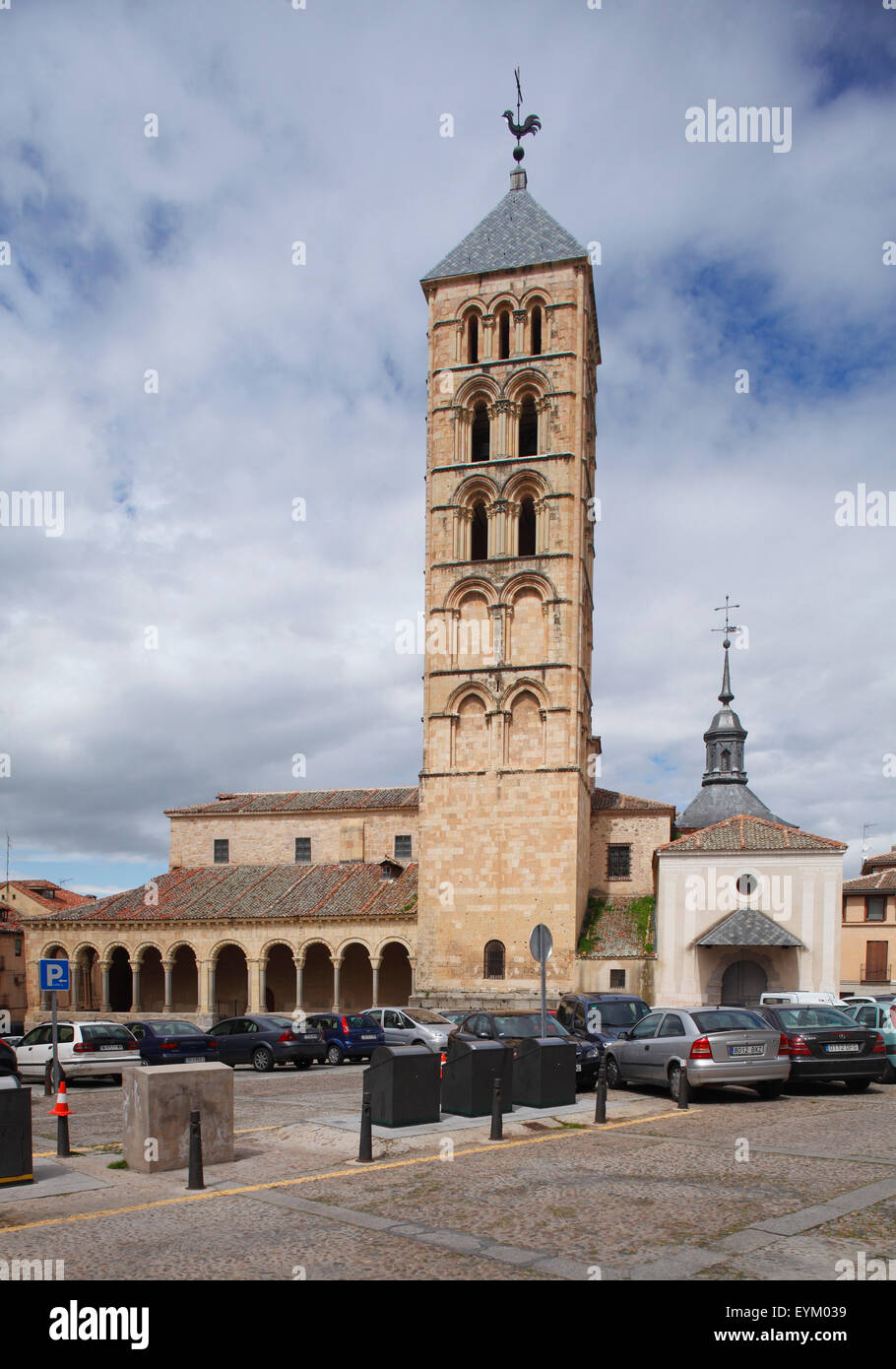 Spain, Segovia, church San Esteban Stock Photo - Alamy