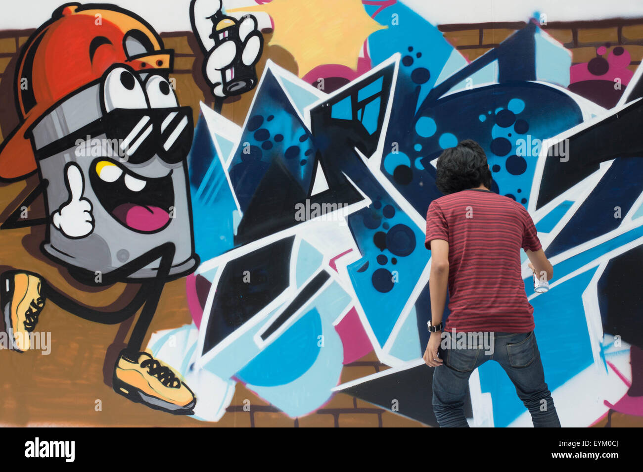 Cartoon graffiti paint spraying hi-res stock photography and images - Alamy