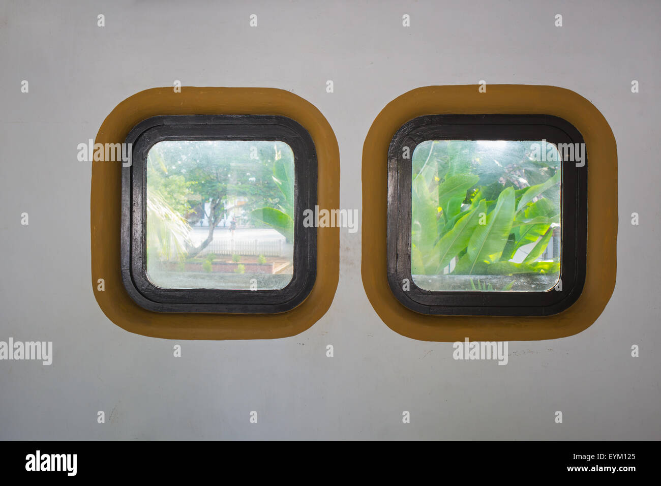 Modern residential window Stock Photo - Alamy