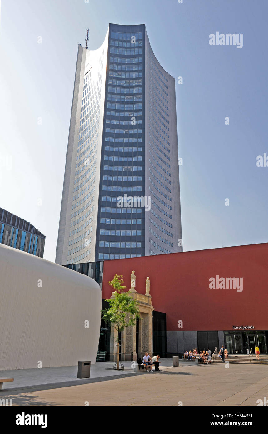 Campus of Leipzig University with historical 'Schinkeltor' infront of ...