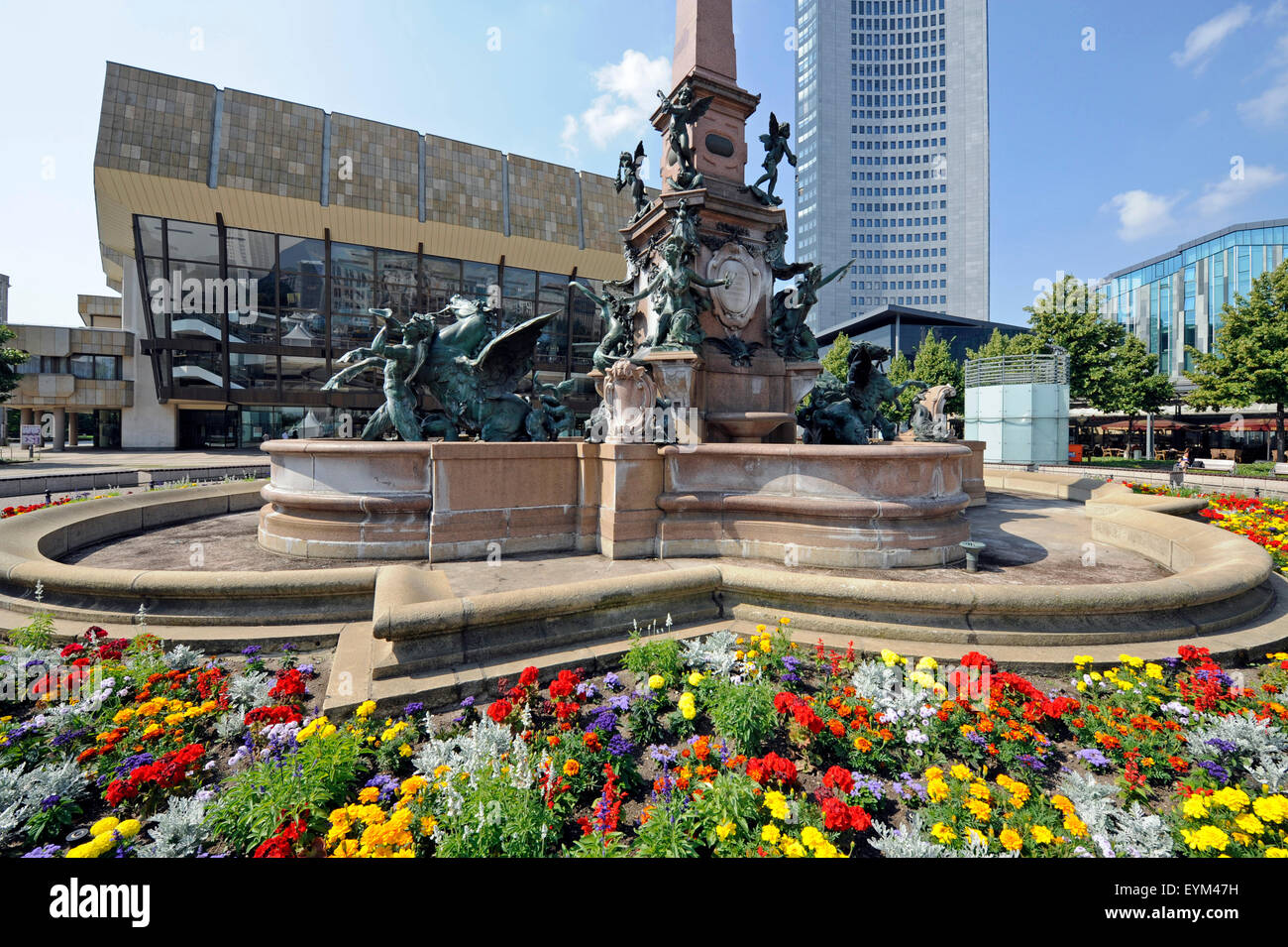 The famous Augustusplatz (square) in Leipzig with Mendebrunnen ...