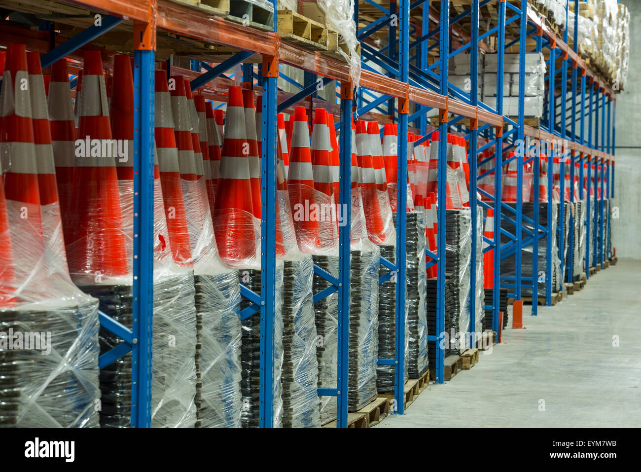 Horizontal cone hi-res stock photography and images - Alamy