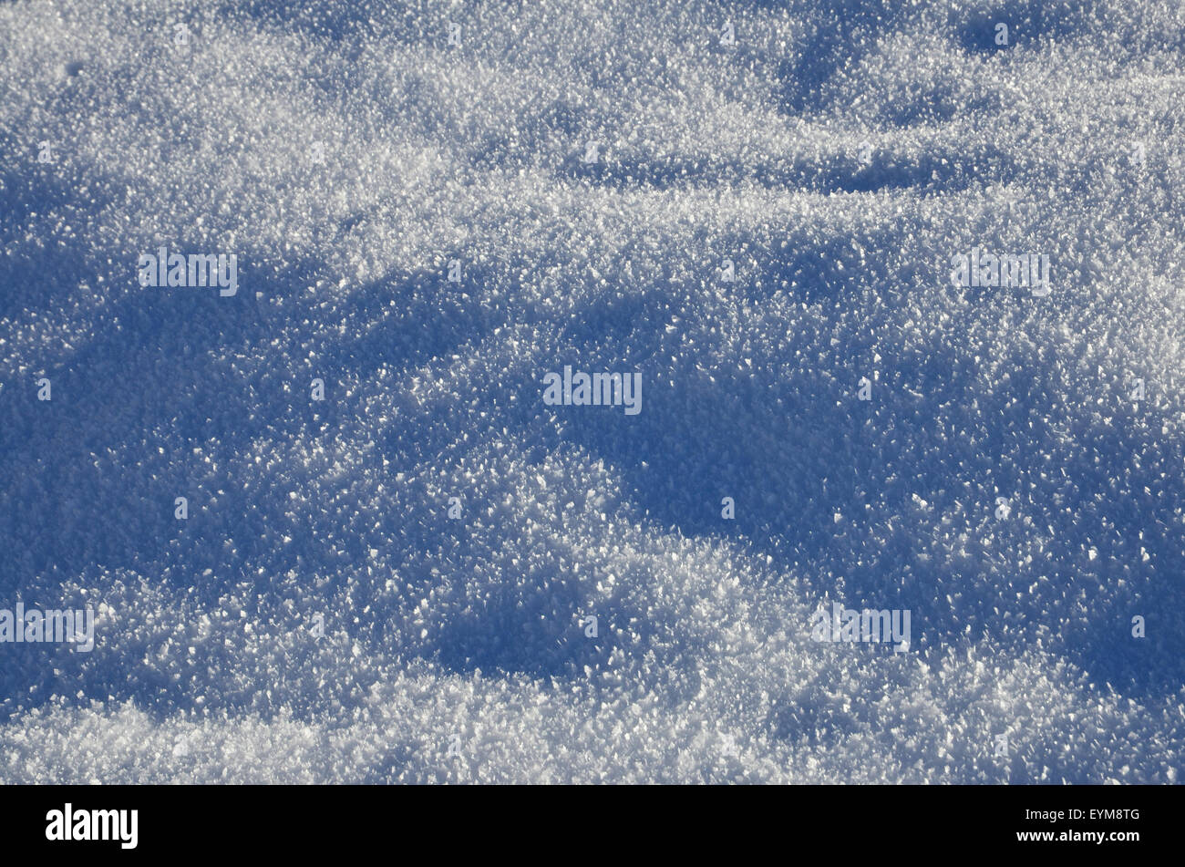 Schneekristalle hi-res stock photography and images - Alamy