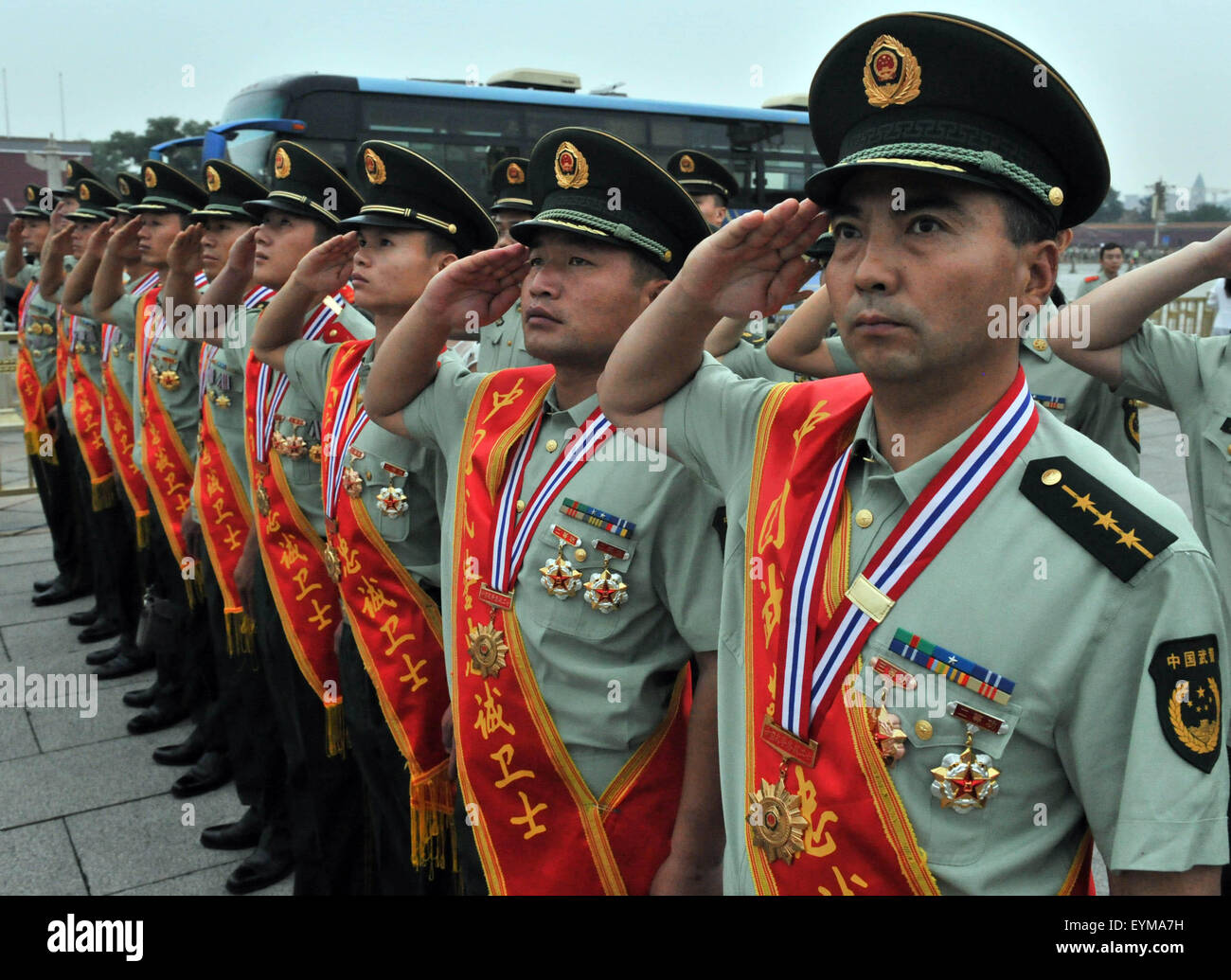 Winning salute hi-res stock photography and images - Alamy