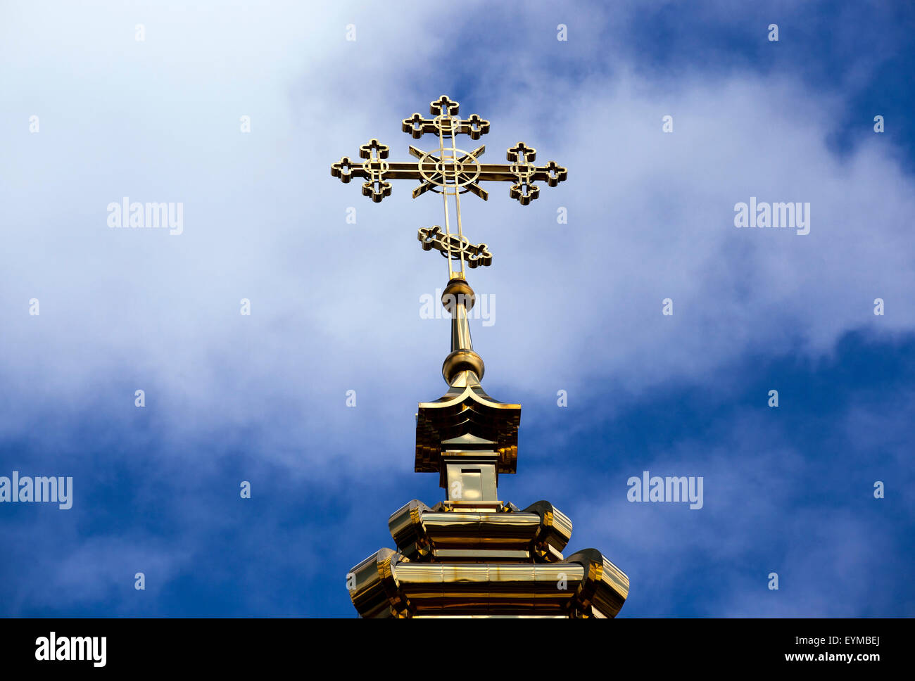 New dome cross hi-res stock photography and images - Alamy