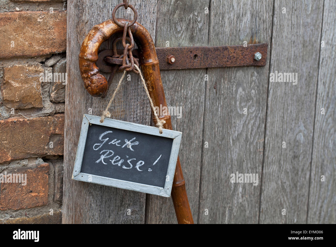 Old notice board hi-res stock photography and images - Alamy