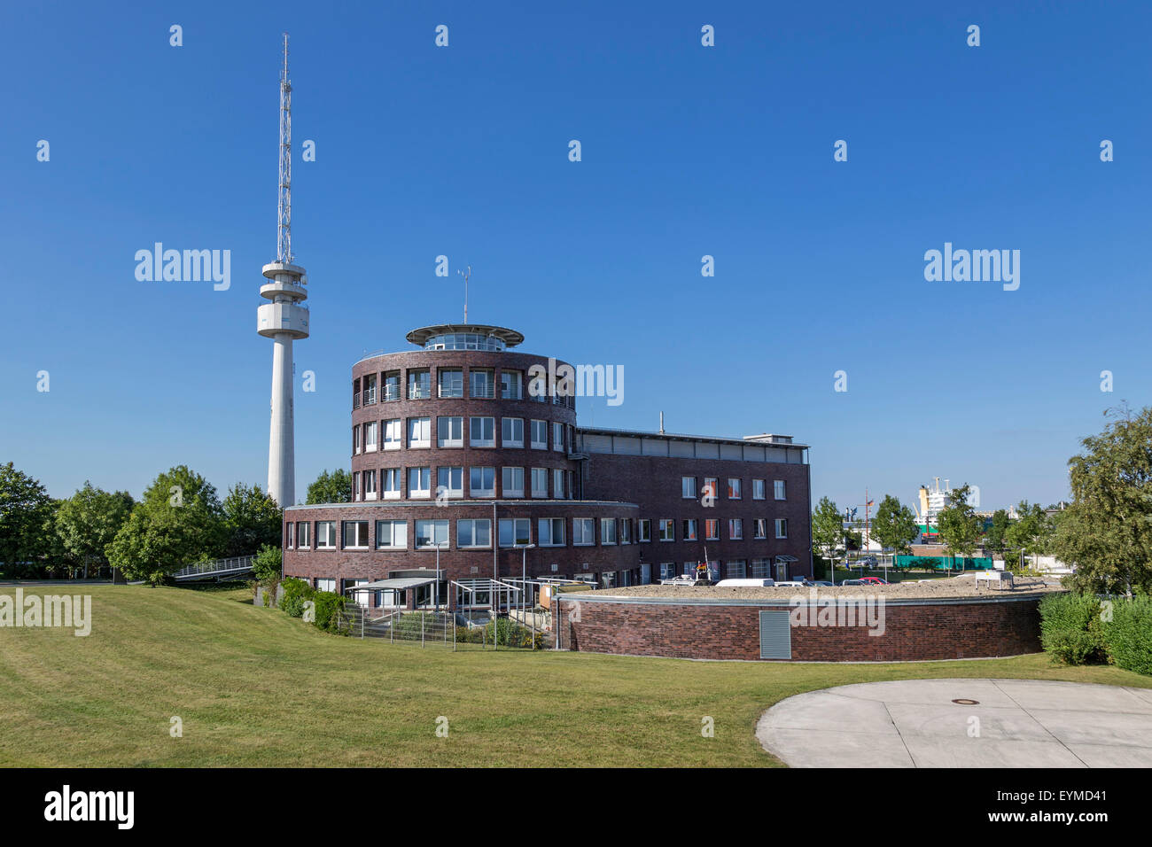 Antennenturm of the waterways and shipping office Wilhelmshaven ...