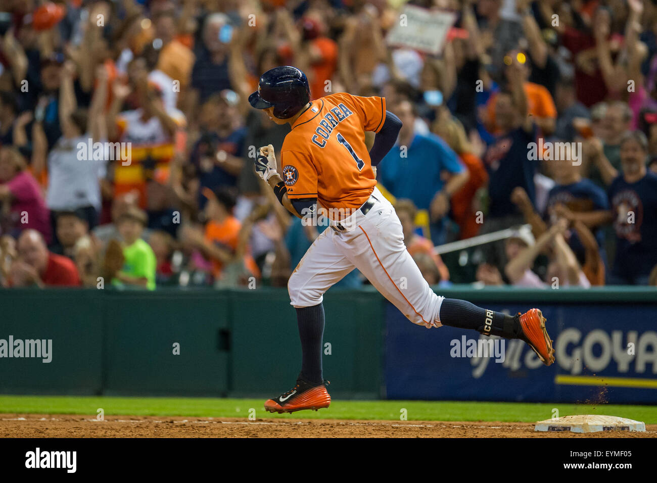 Houston, TX, USA. 31st July, 2015. Houston Astros shortstop Carlos ...