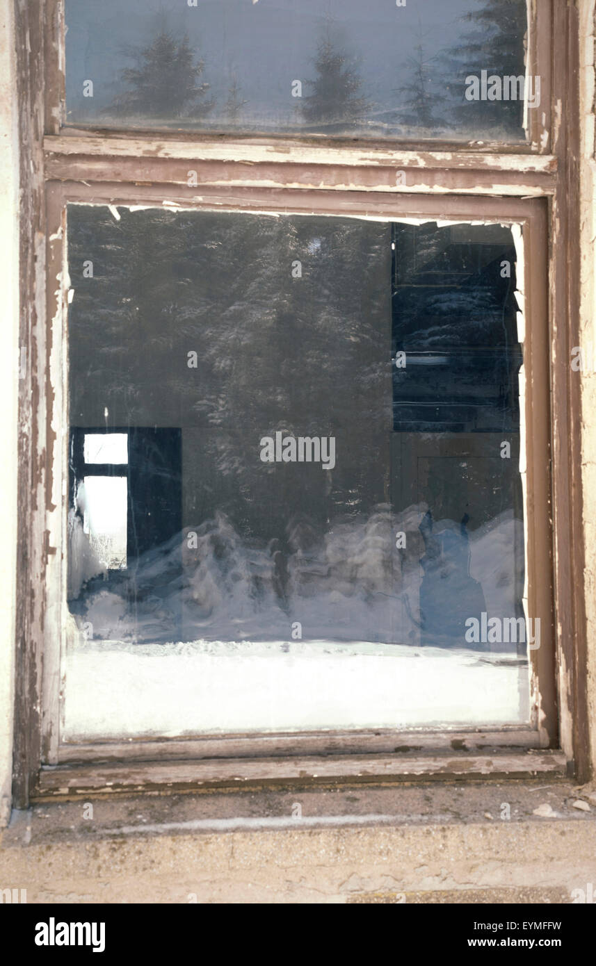 House, old, abandoned, detail, window Stock Photo - Alamy