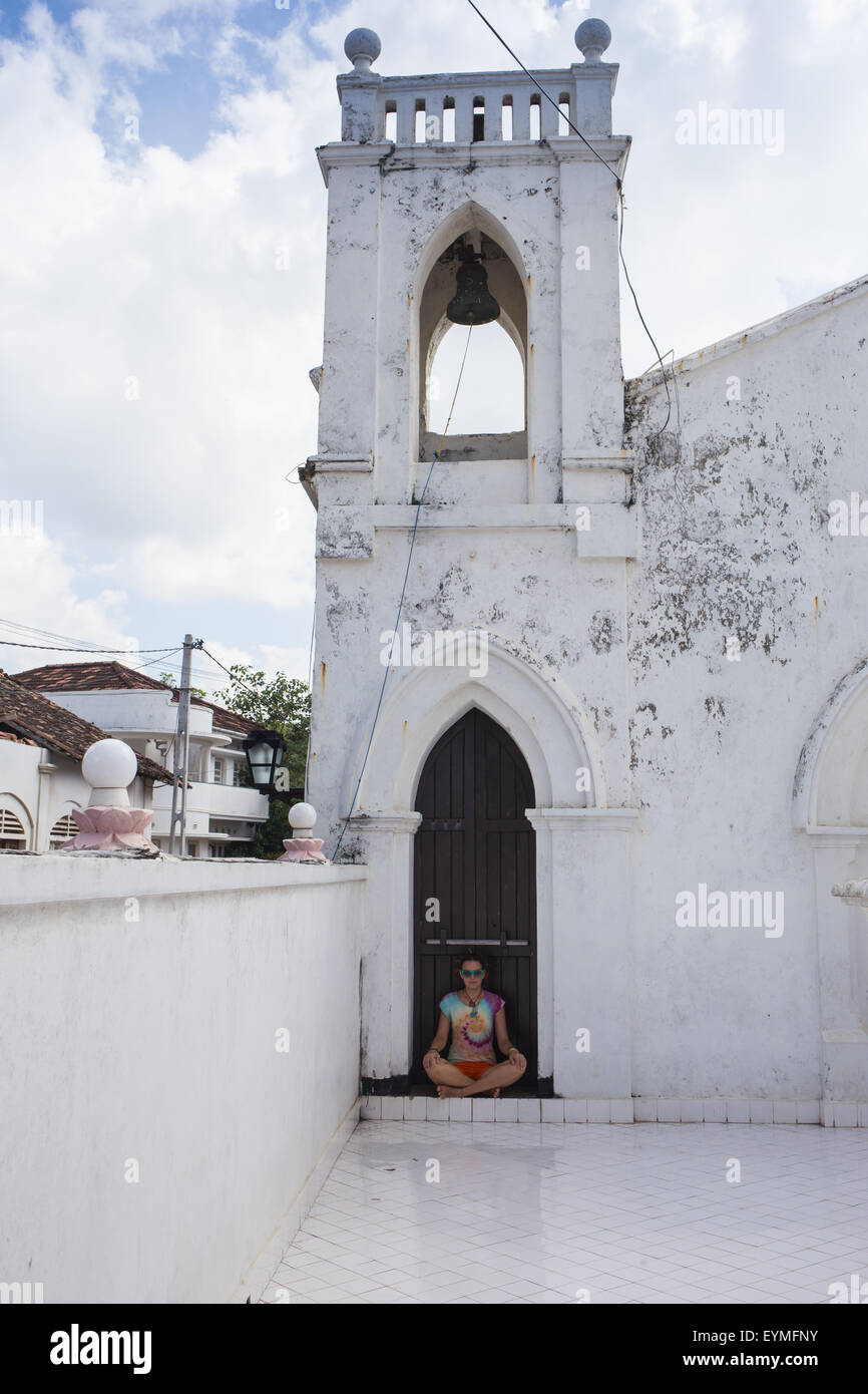 White Colonial Style Church Stock Photo - Alamy