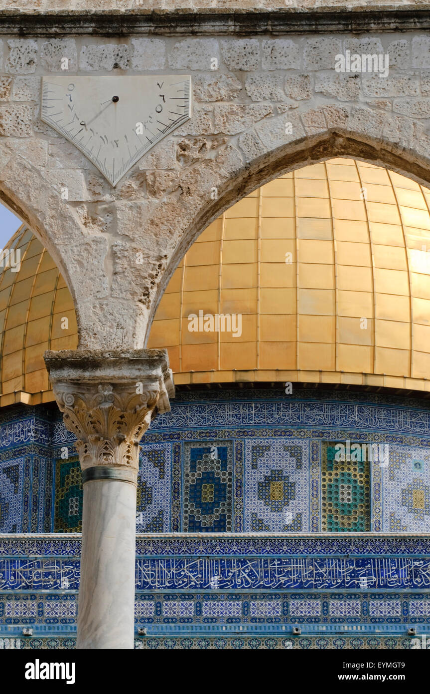 Old Town of Jerusalem, Temple Mount, Dome of the Rock, golden dome ...