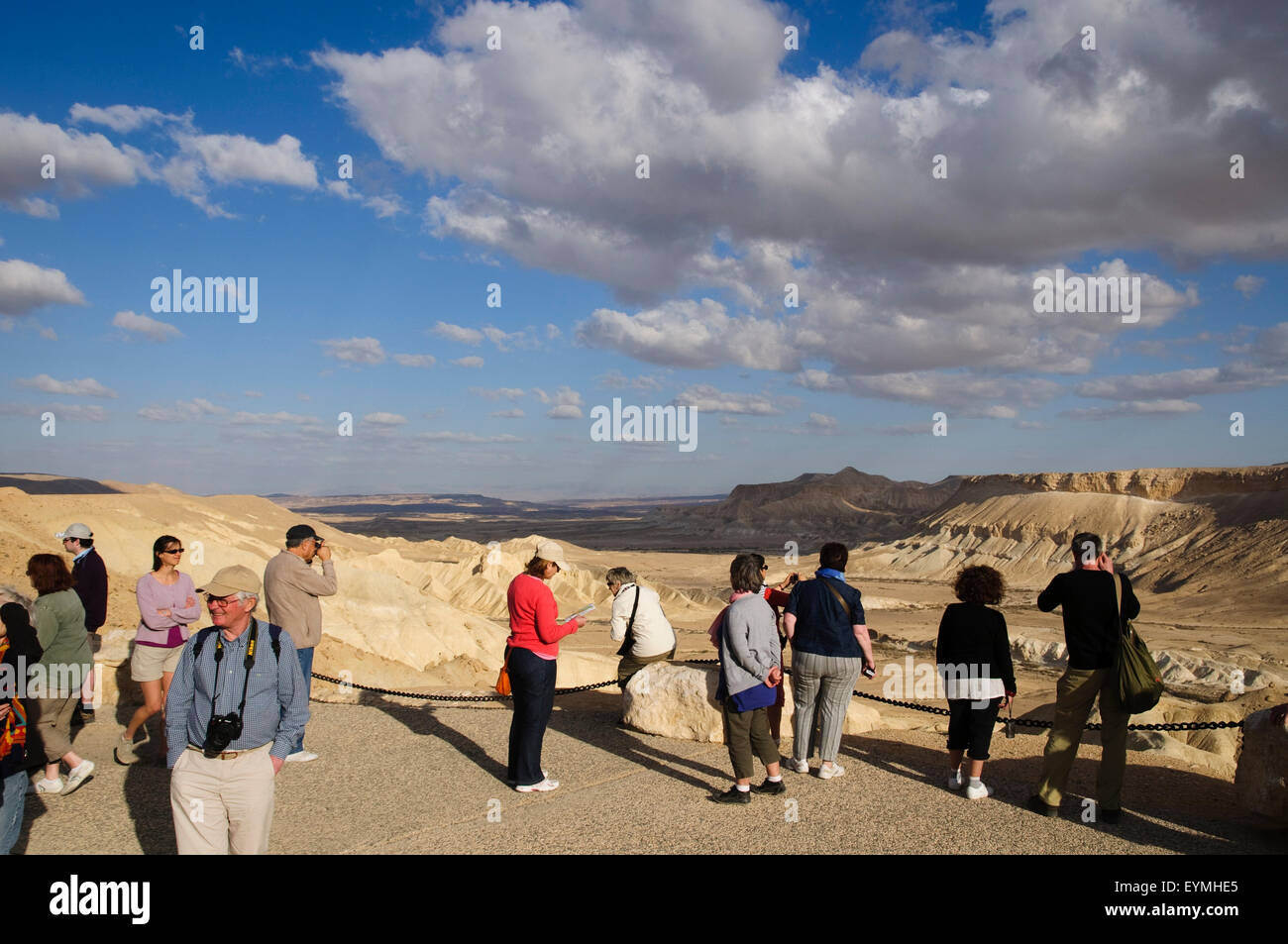 Viewing platform in the Nahal Zin Canyon, Sde Boker, Negev, Israel Stock Photo - Alamy