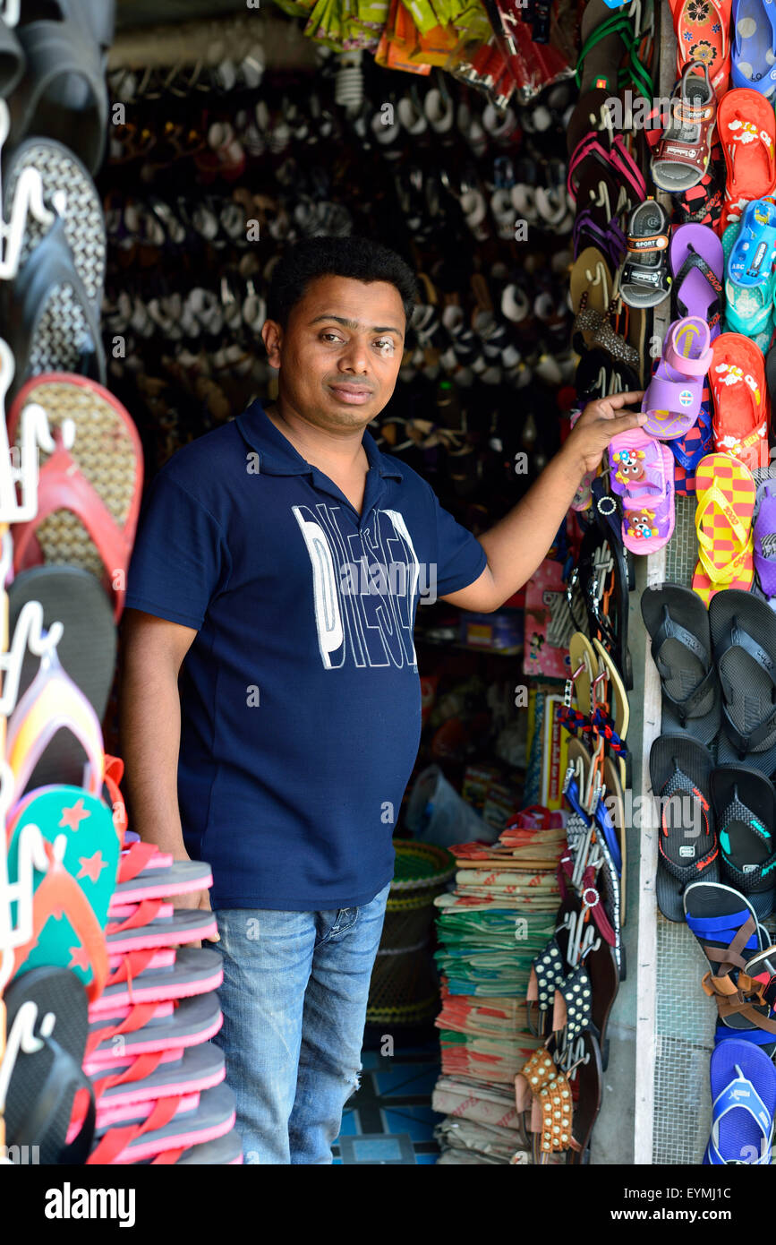 shoe salesman in Munshiganshi, Bangladesh, Asia Stock Photo - Alamy