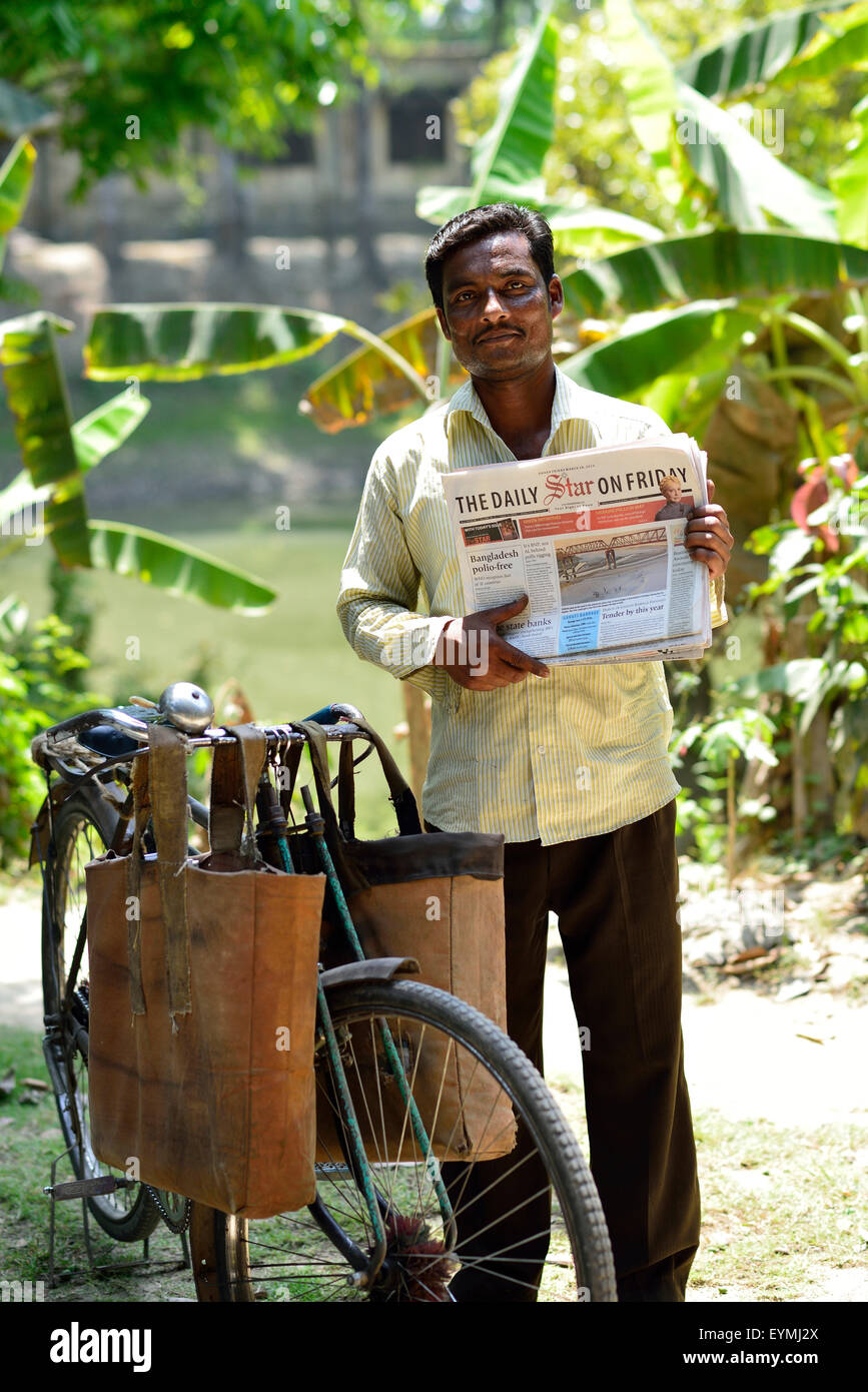 newspaper deliverer in Munshiganshi, Bangladesh, Asia Stock Photo - Alamy