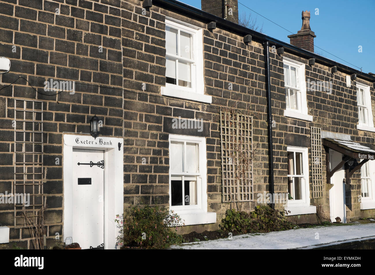 Traditional stone terraced cottages hi-res stock photography and images ...