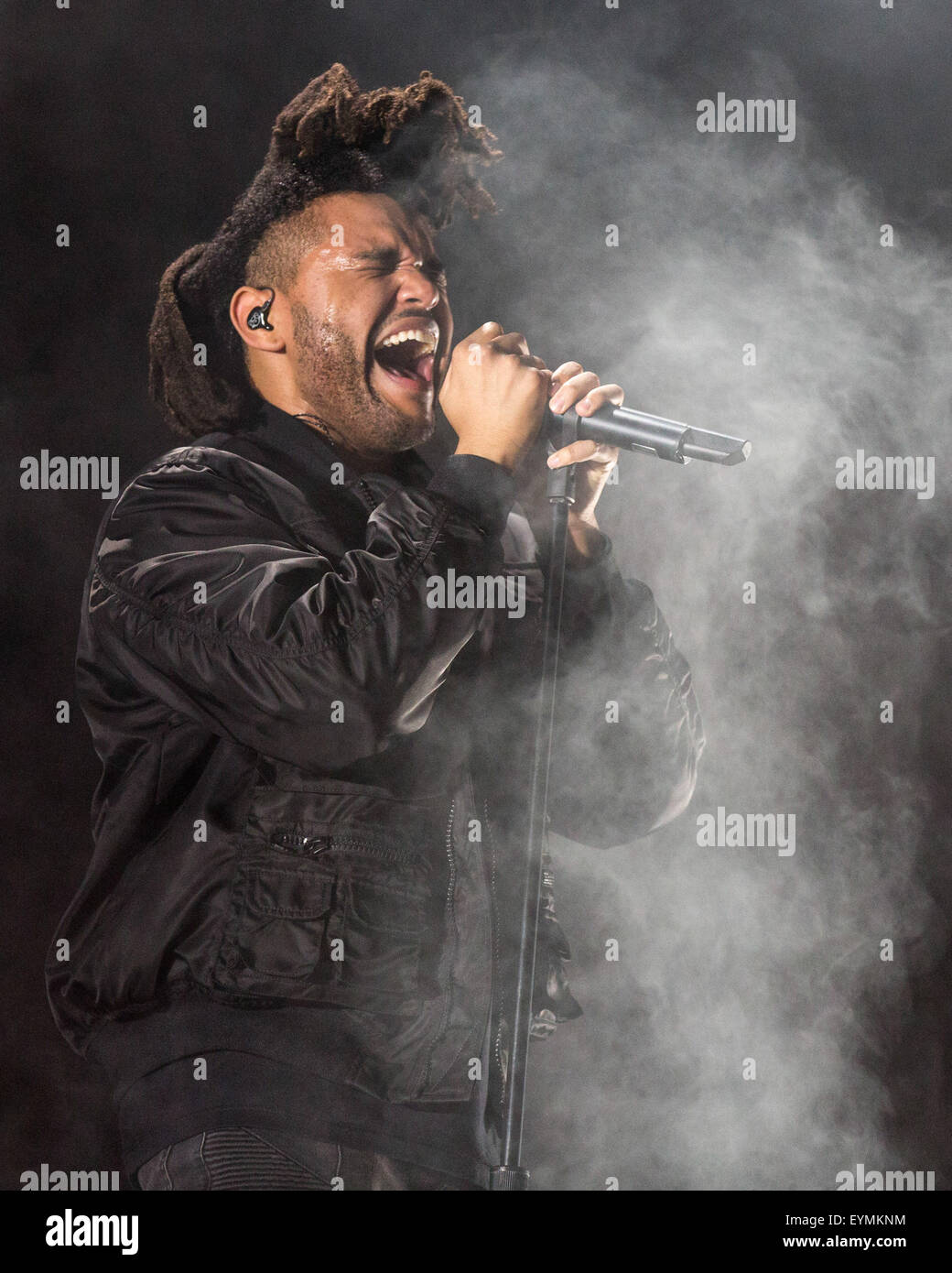 The weeknd singer hi-res stock photography and images - Alamy