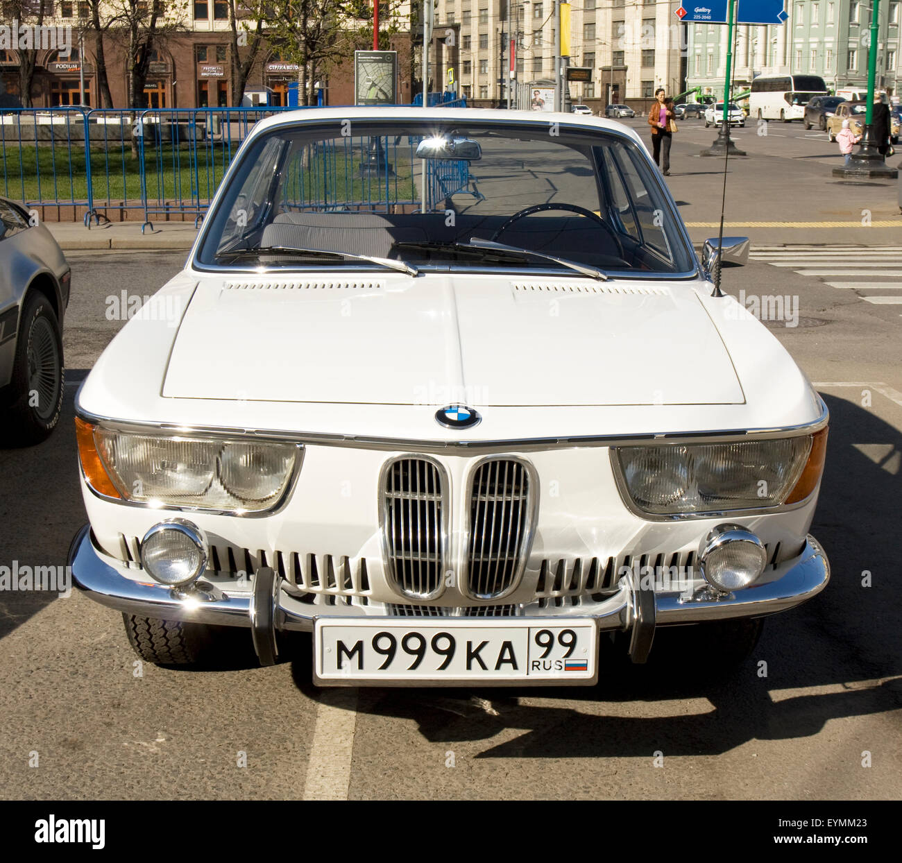 Bmw classical car hi-res stock photography and images - Alamy