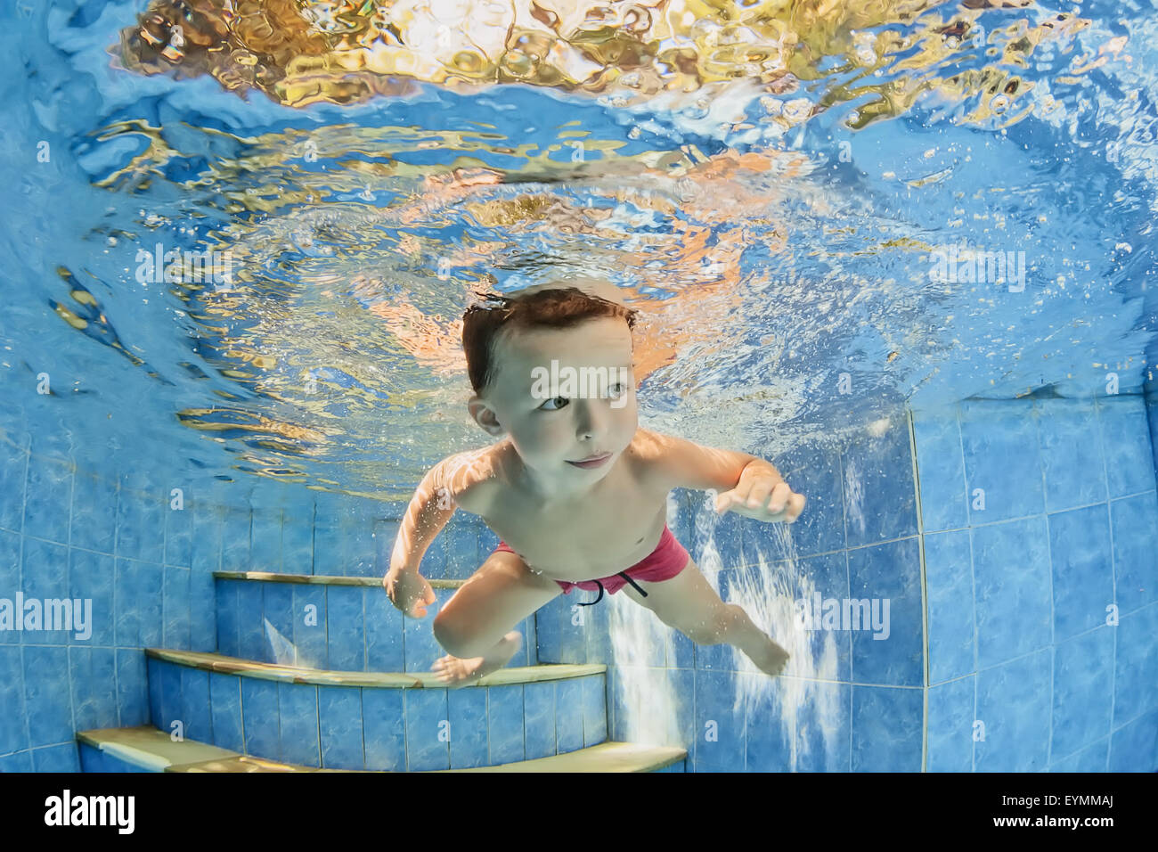 Baby swimming underwater hi-res stock photography and images - Alamy