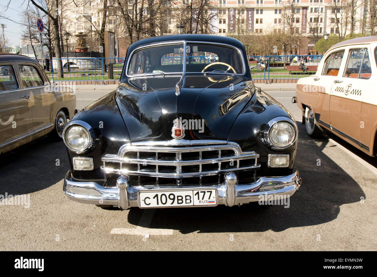 MOSCOW - APRIL 27, 2014: Russian retro car Volga GAZ on rally of ...