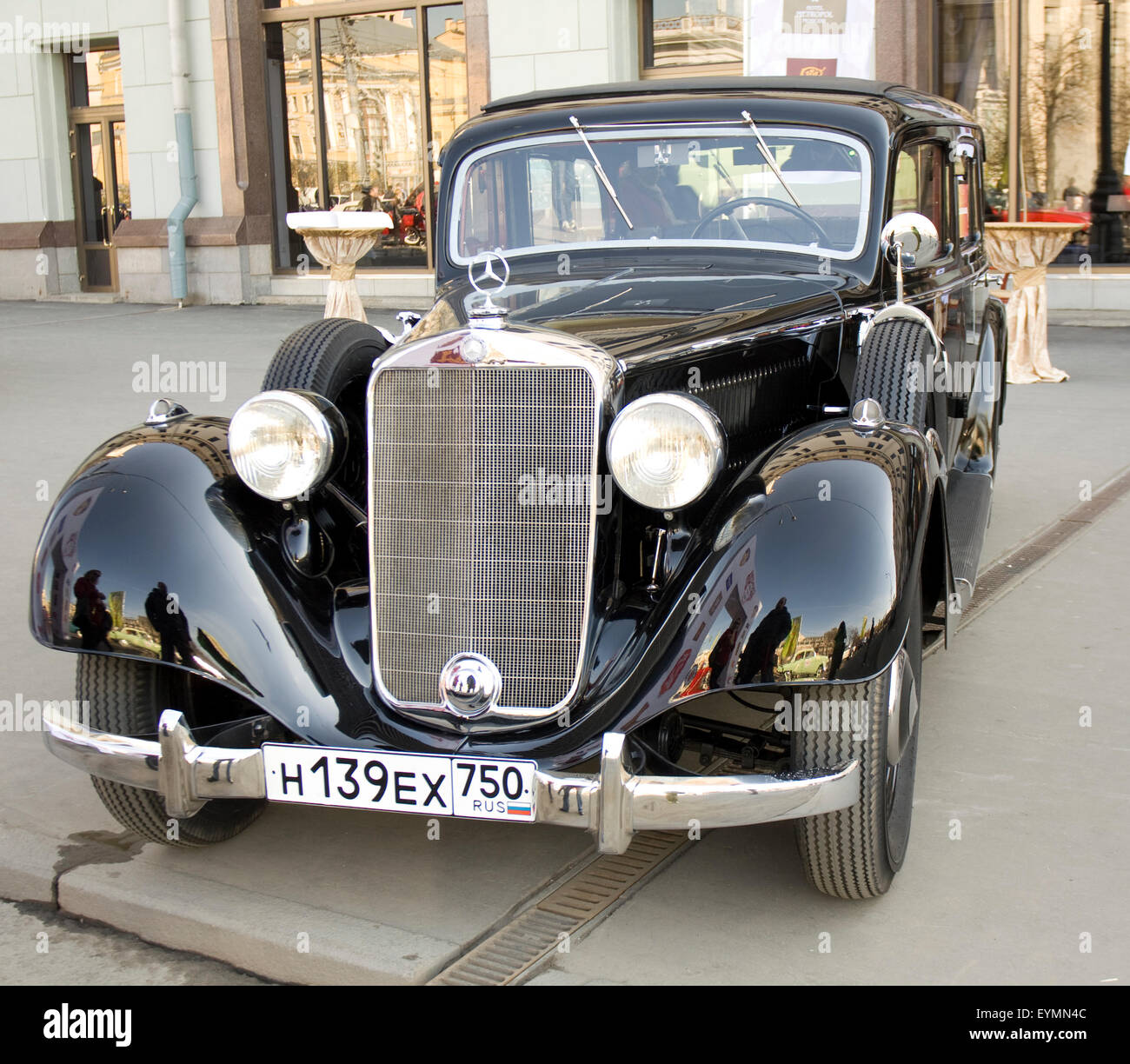 MOSCOW - APRIL 27, 2014: retro car mercedes benz on rally of classical ...