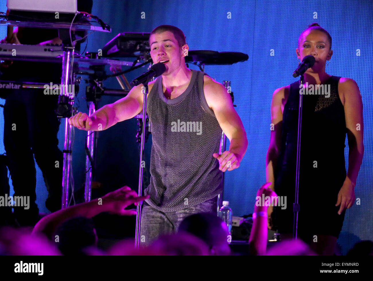 iHeartRadio Summer Pool Party Concert at Caesars Palace Resort & Hotel ...