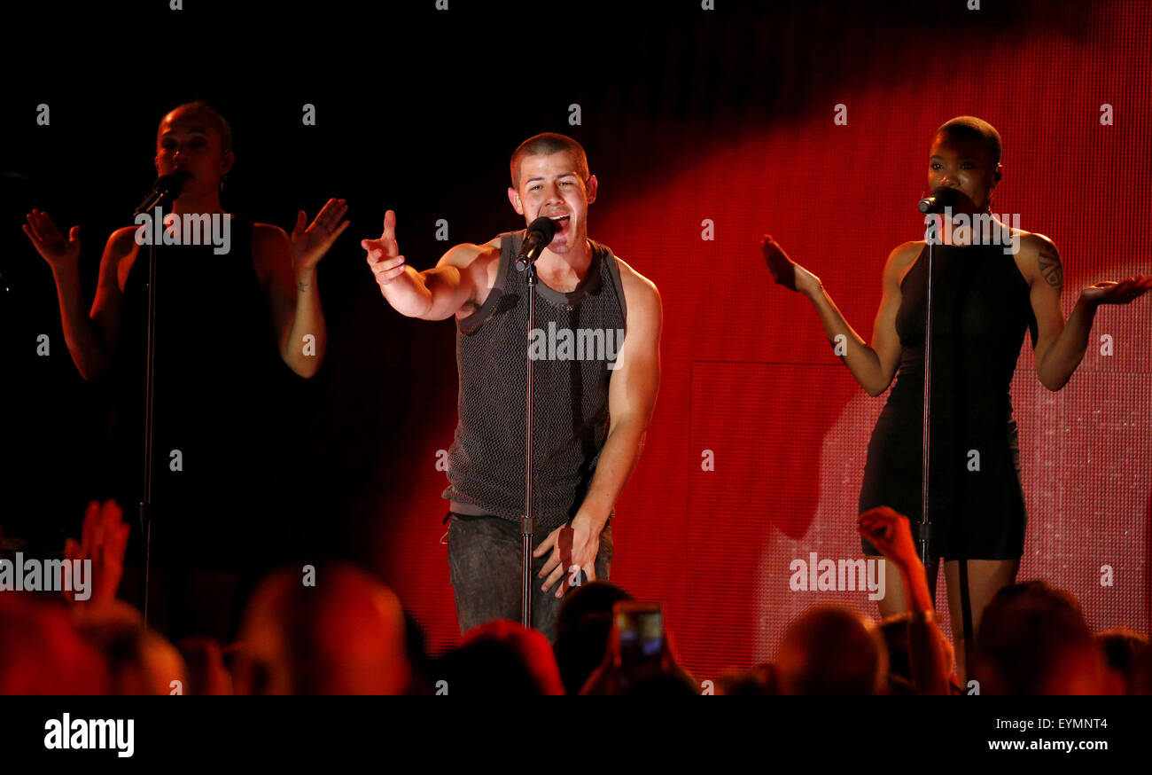 iHeartRadio Summer Pool Party Concert at Caesars Palace Resort & Hotel ...