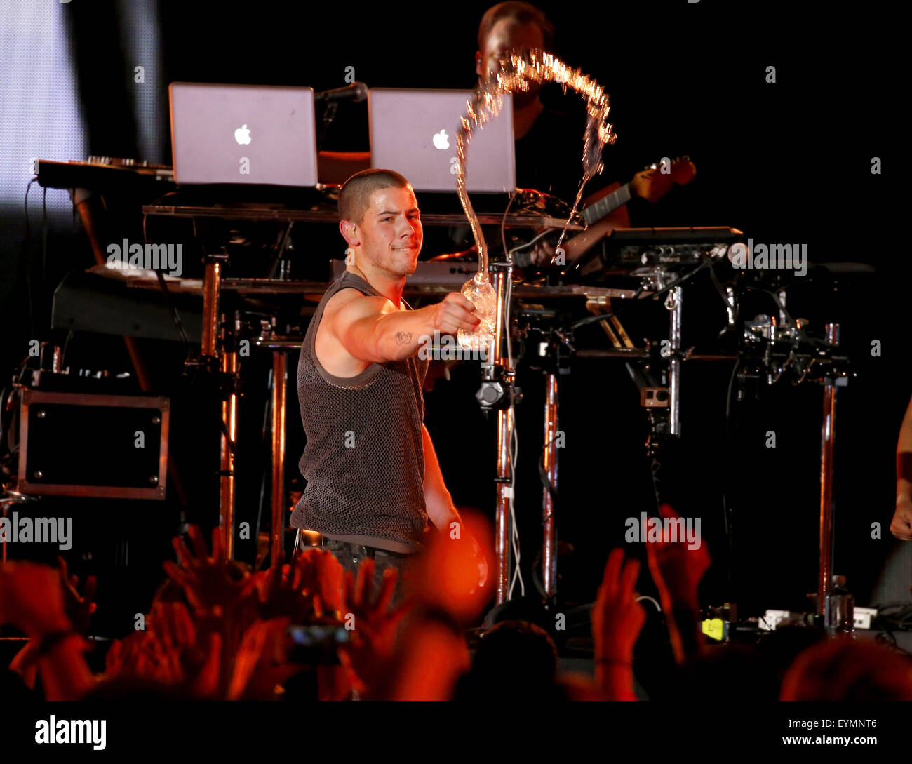 iHeartRadio Summer Pool Party Concert at Caesars Palace Resort & Hotel ...