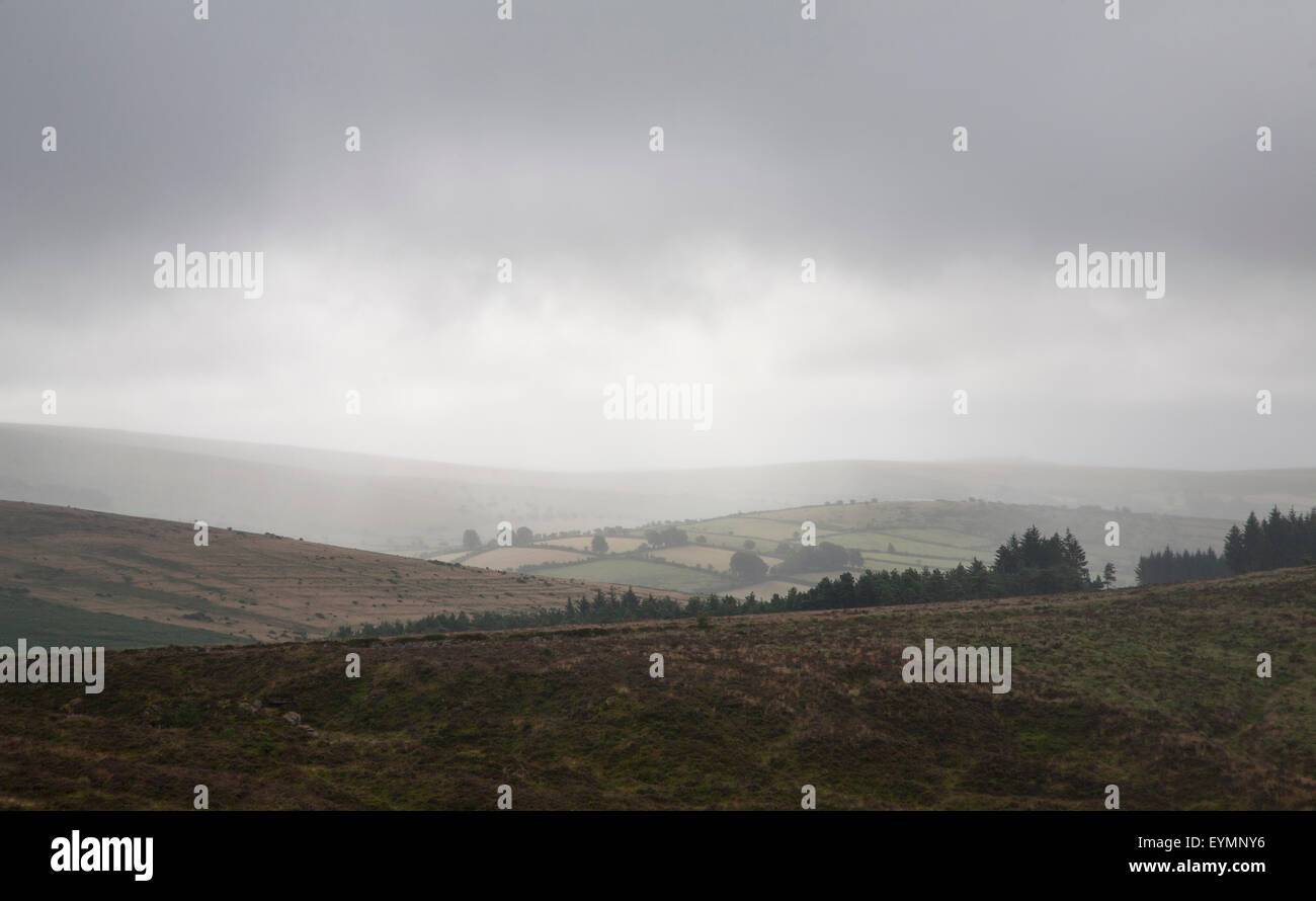 Grey overcast hi-res stock photography and images - Alamy
