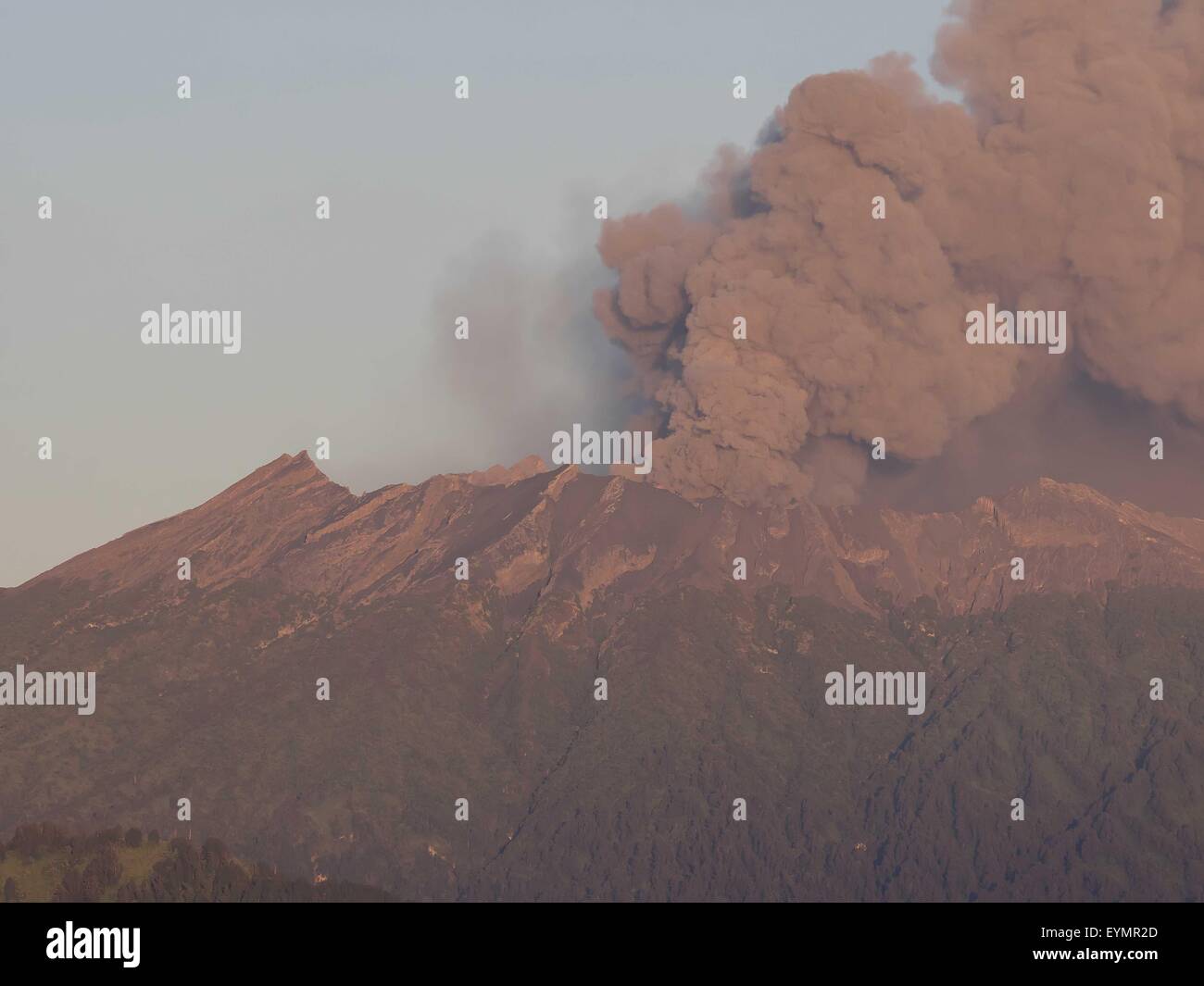 Mt Raung eruption, java, Indonesia Stock Photo - Alamy